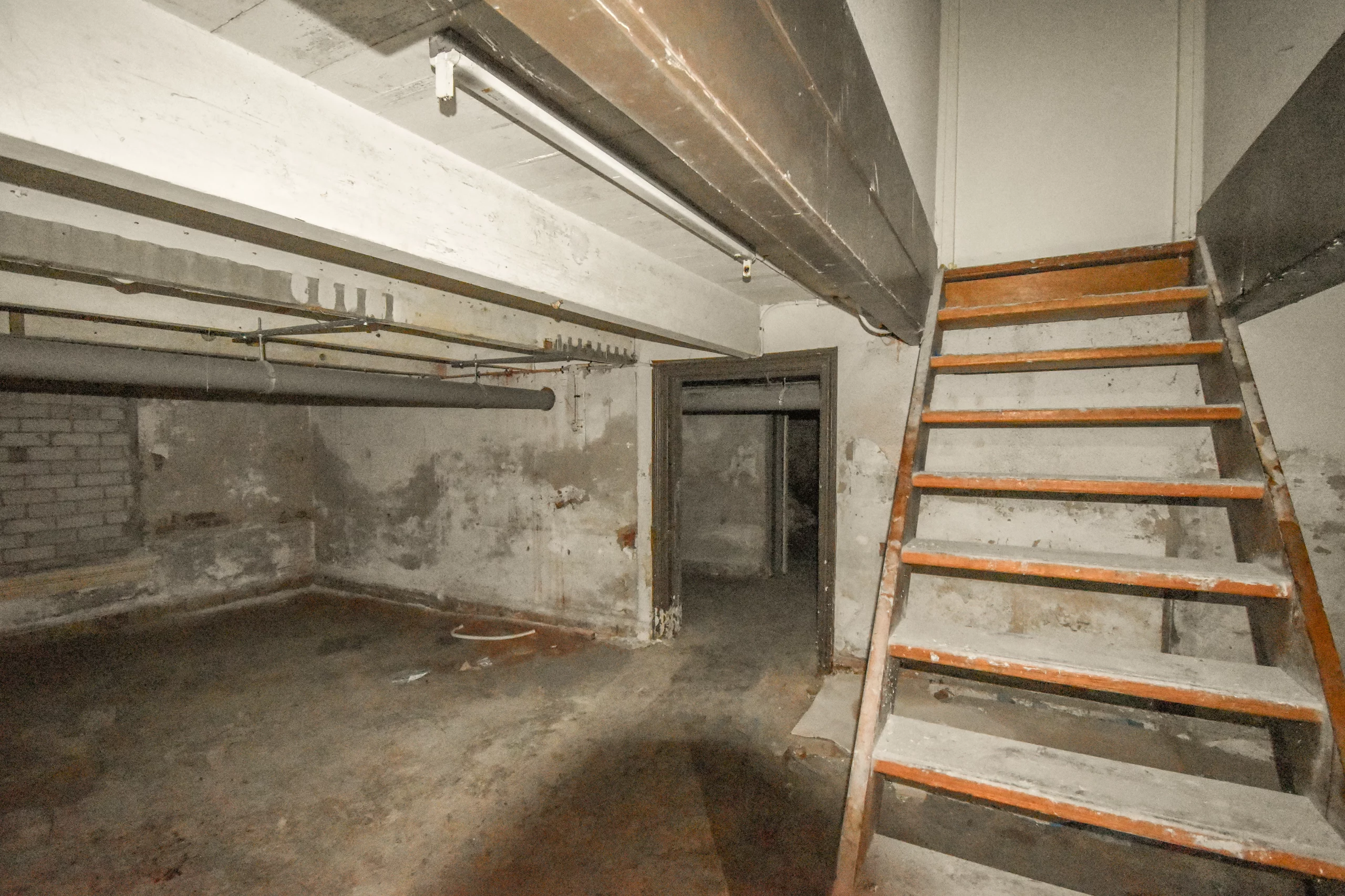 Assainir une cave humide dans un immeuble | MURSEC
